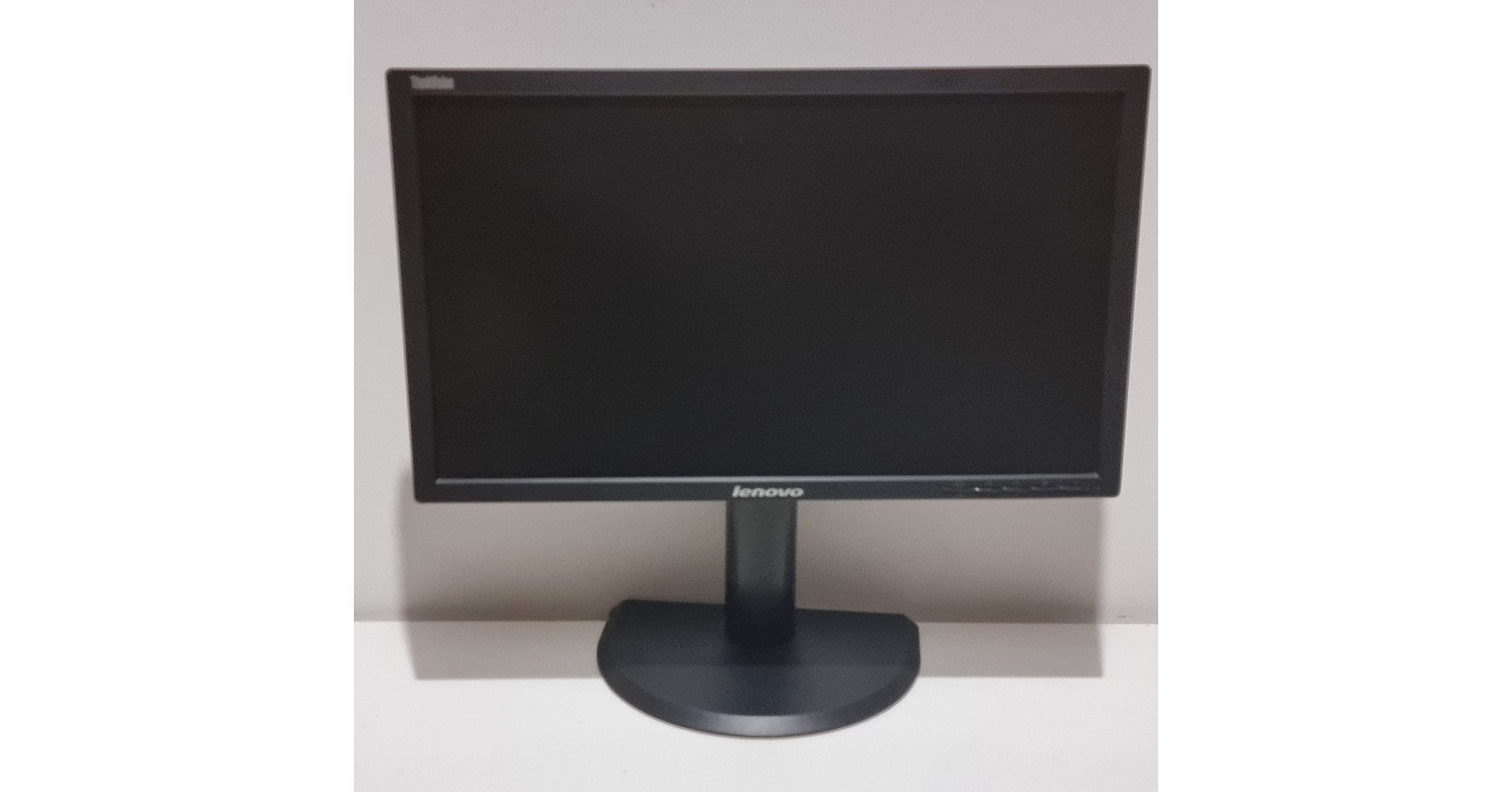 Eladó használt monitor - ThinkVision LT2223p LED Monitor - Somogy PC