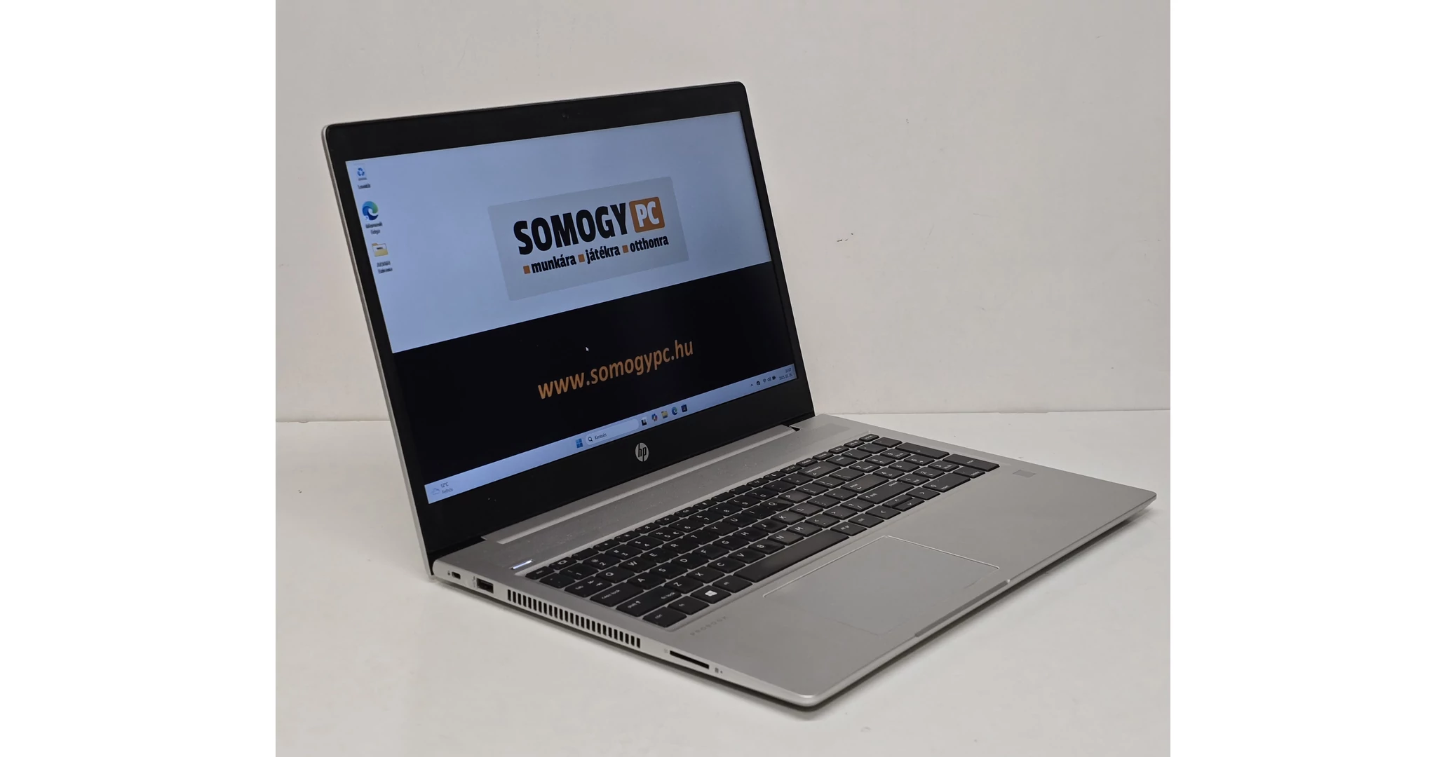 HP ProBook 450 G6, Notebook/Laptop, 15,6 FHD IPS Kijelző, Intel® Core™ i3-8145U processzor, 8GB ...