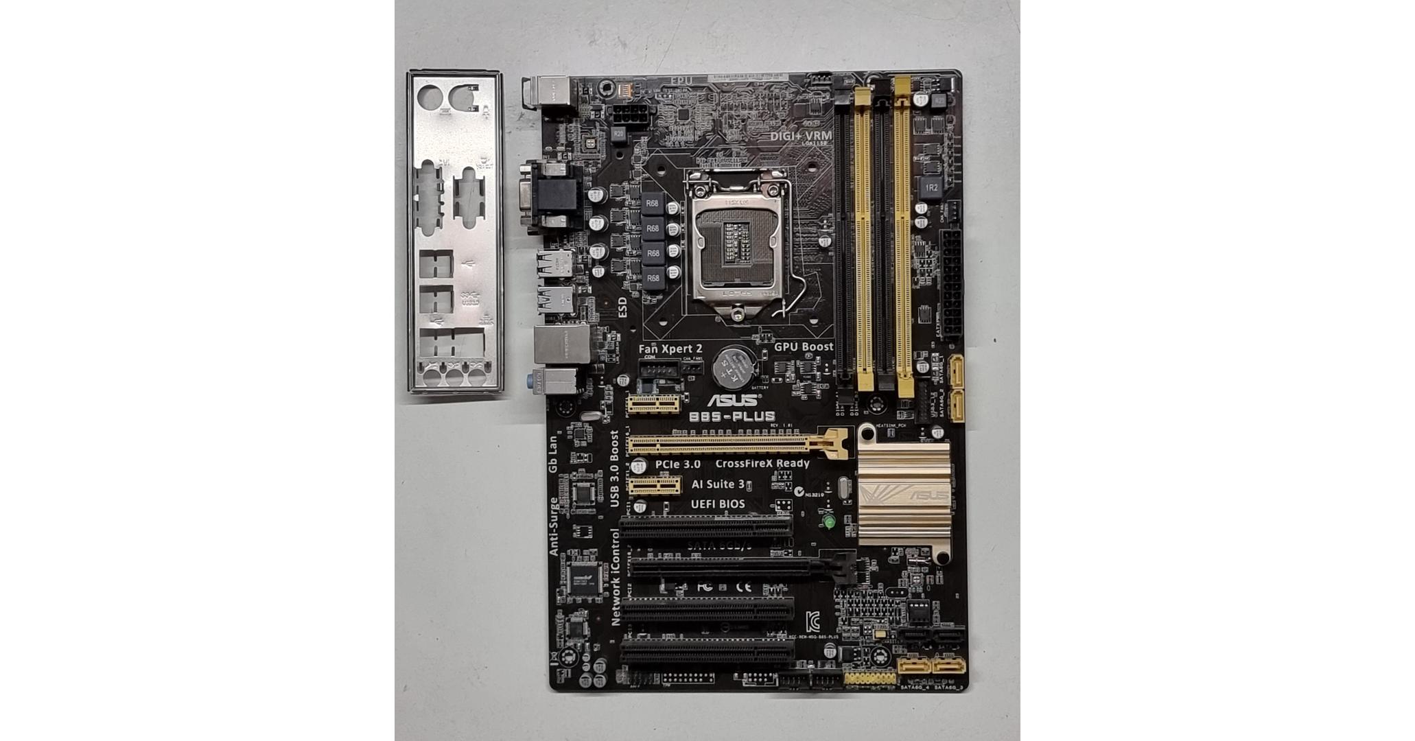 Eladó használt alaplap - ASUS B85-PLUS Alaplap, LGA 1150 - Somogy PC
